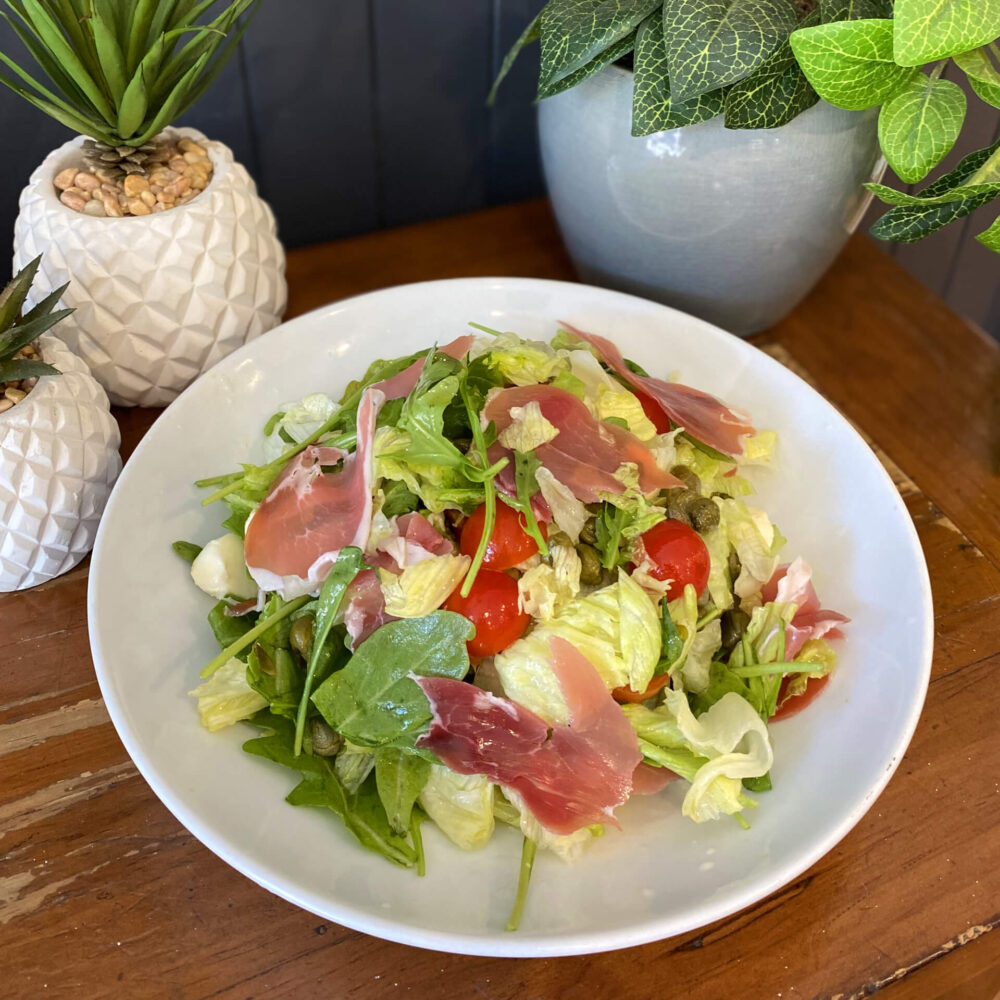 Mount Kembla Village Hotel Diner - MKVH
